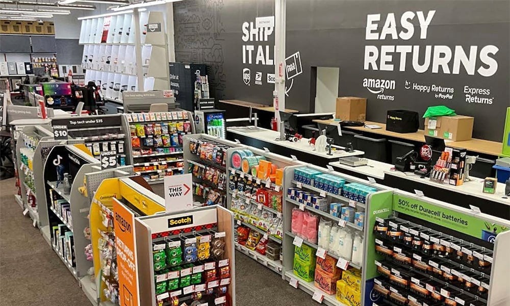 12 Effective Décor and Wayfinding Signage Examples [+Photos]